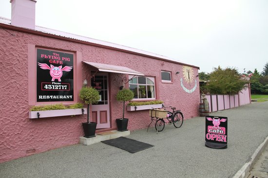 The Flying Pig Café is up for sale - Restaurant & Café