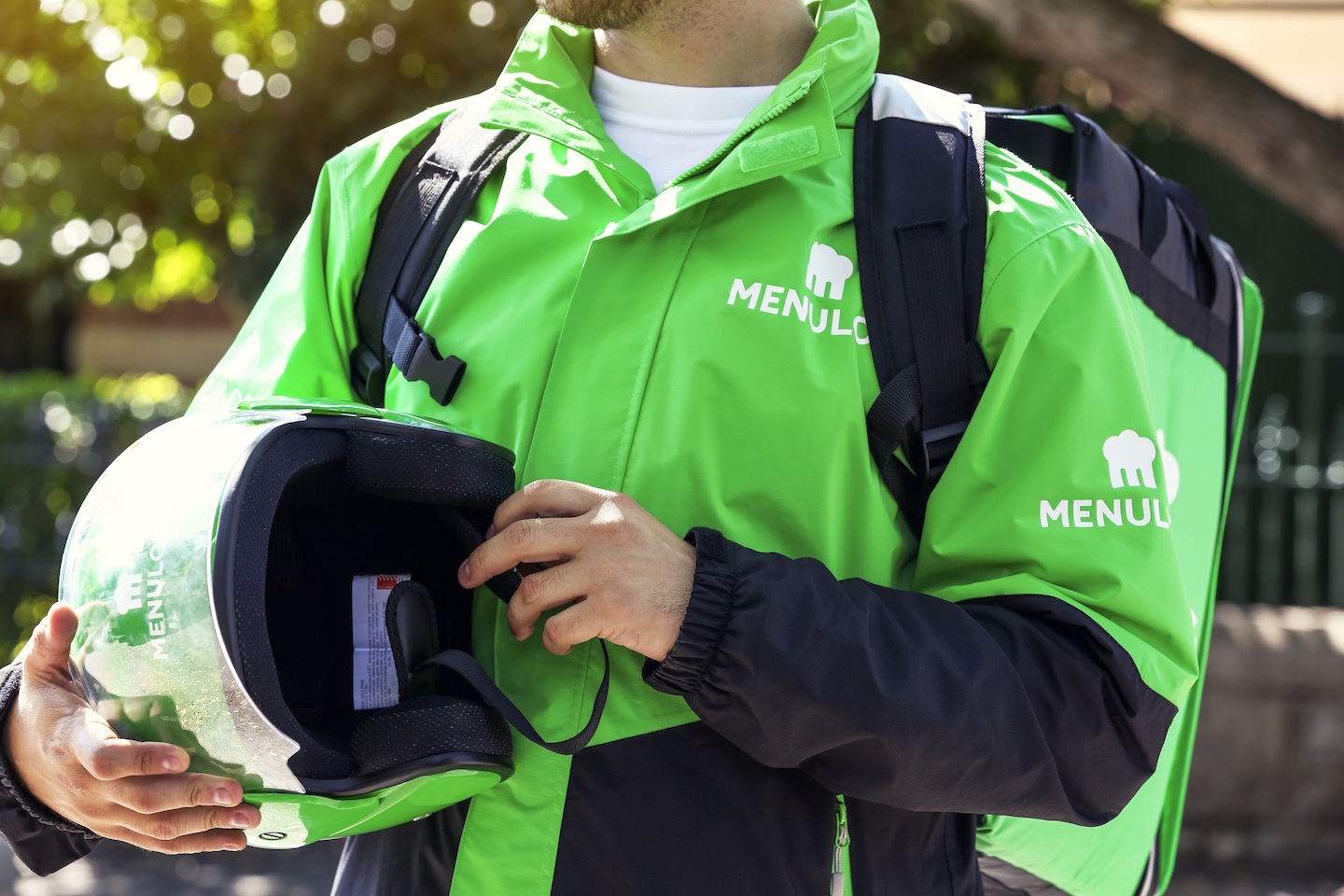 MENULOG RESPONDS TO COMMISSION CALL - Restaurant & Café