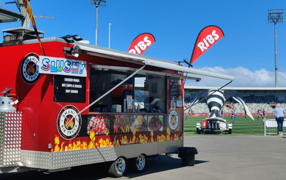 Meet The Food Truck: Shani's - Restaurant & Café