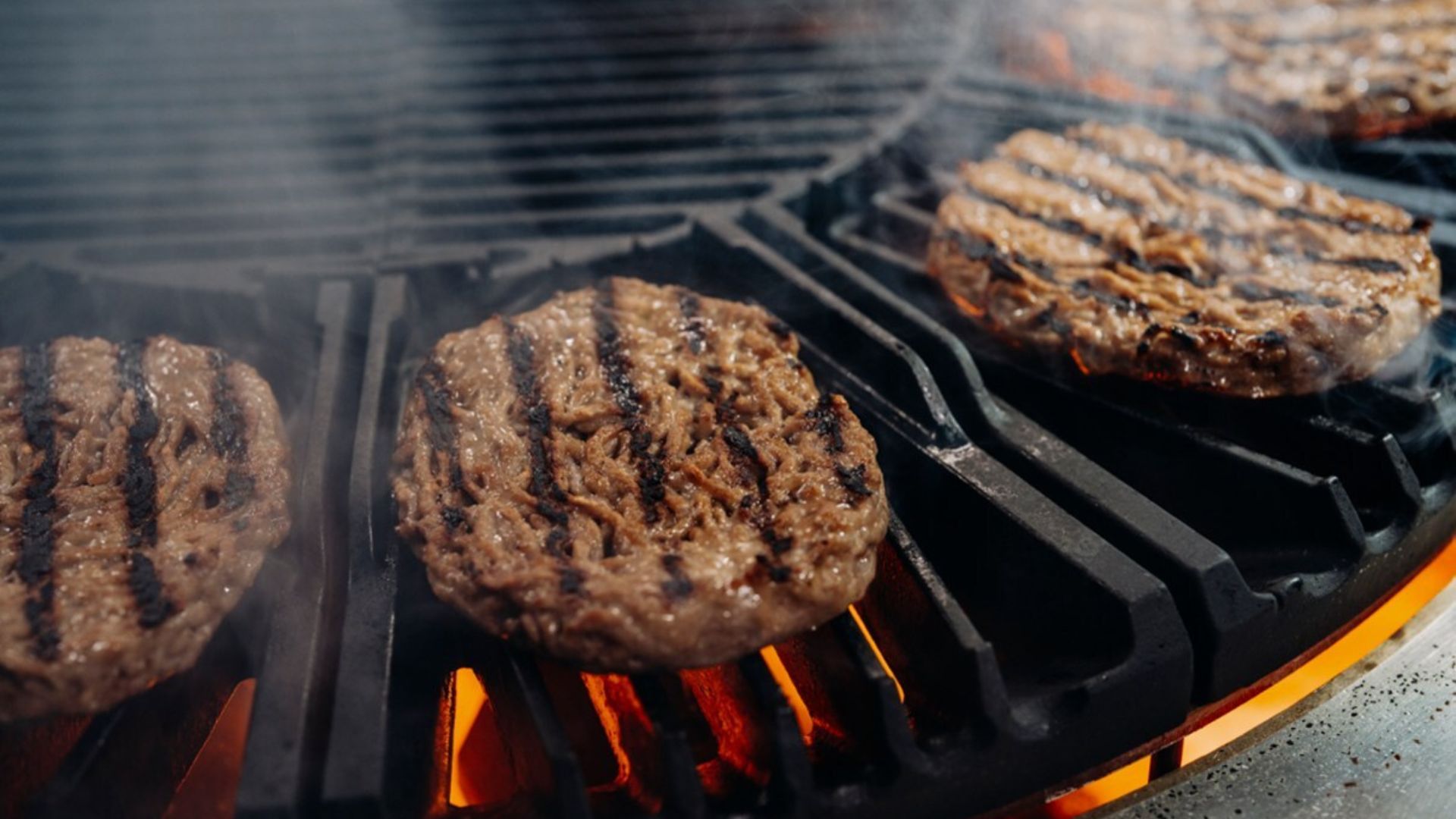 Recipe Unlimited Announce Strategic Partnership - Restaurant & Café