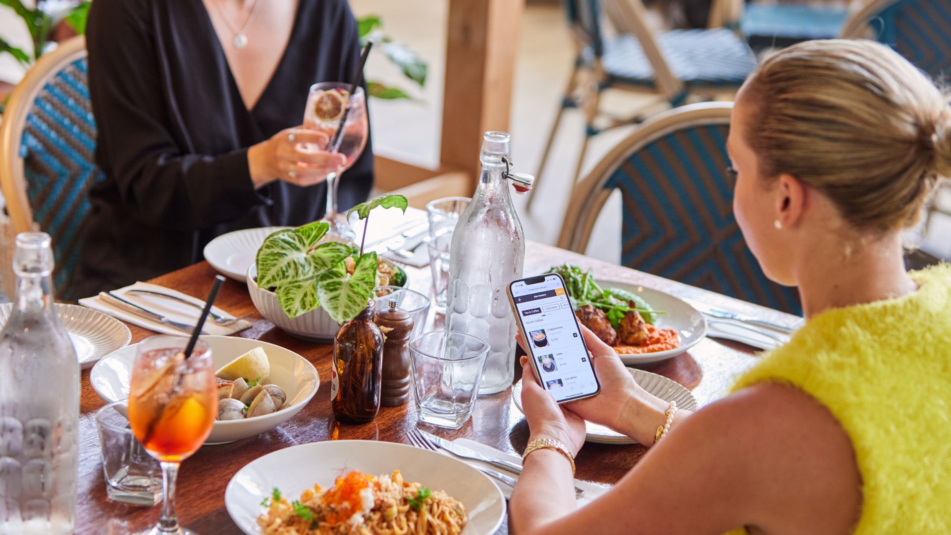 Dining Out Behaviour Shifts - Restaurant & Café