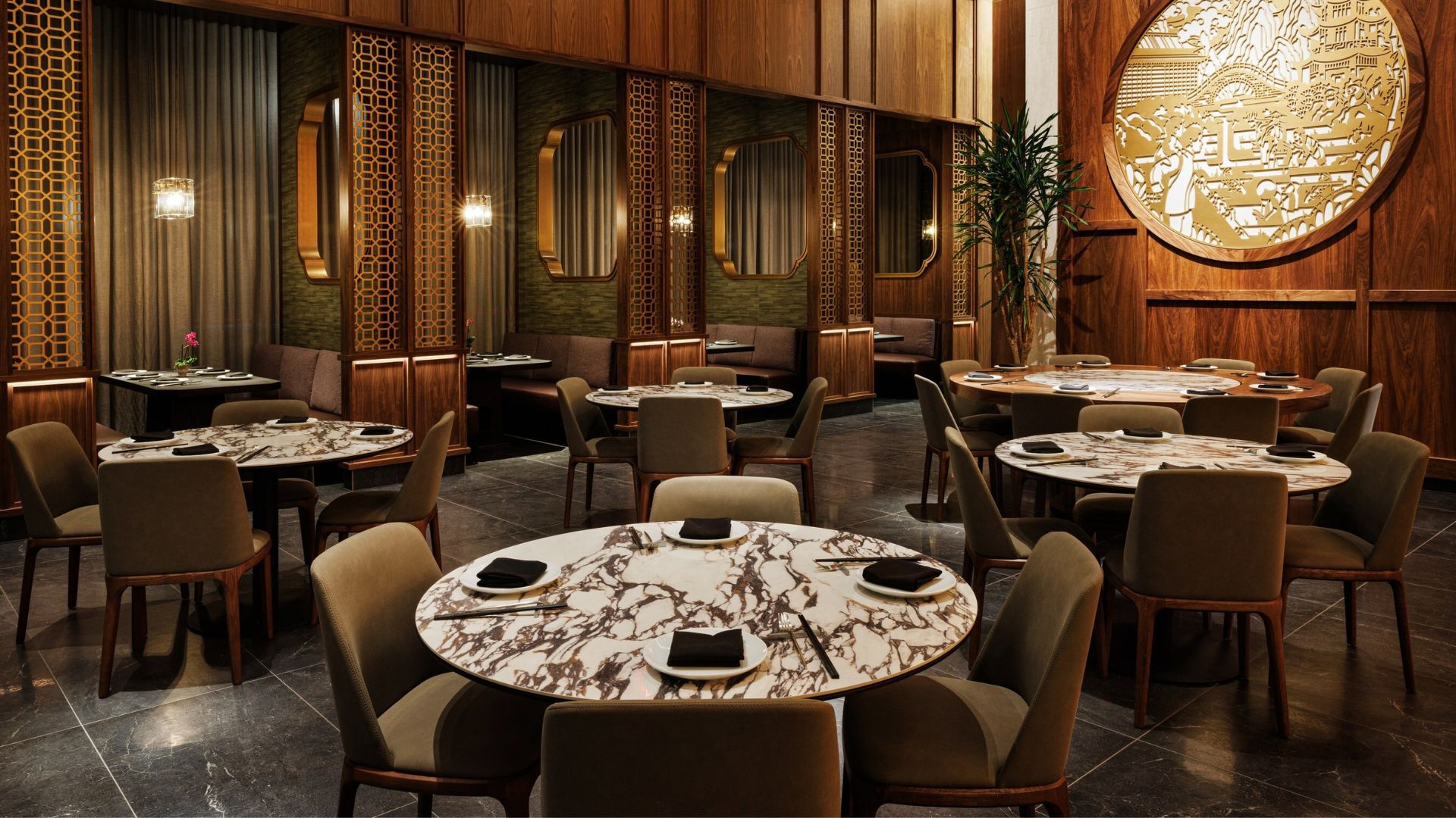 Panda Inn Reopens Iconic Restaurant - Restaurant & Café