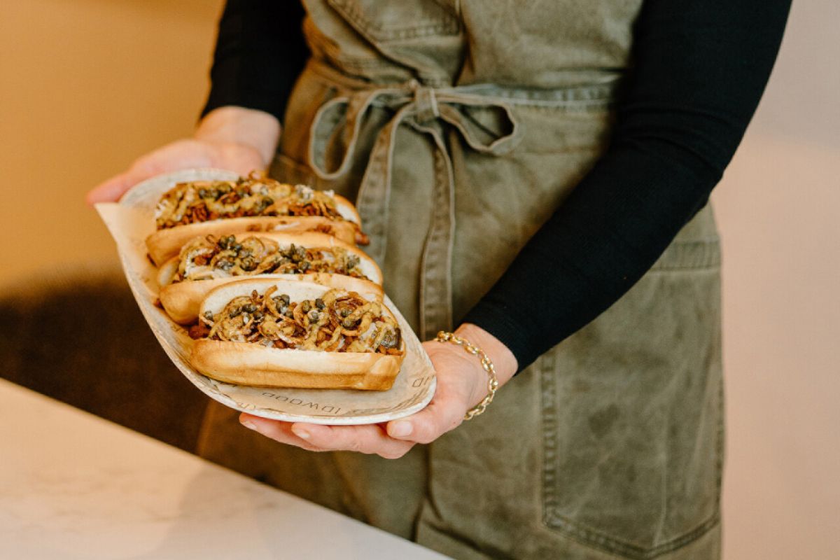 Natalie Prhat Redefines Plant Based Dining - Restaurant & Café